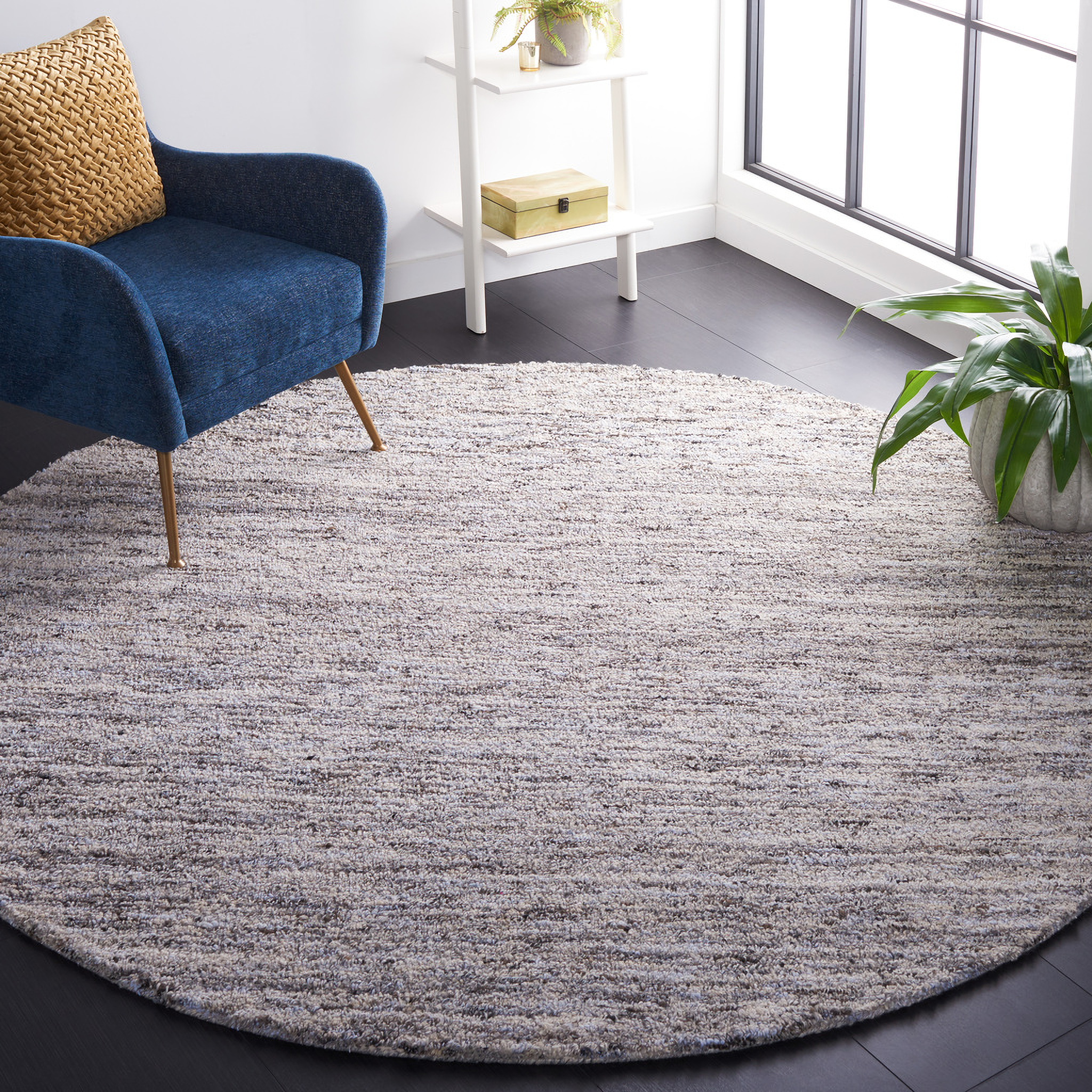 Abstract Hand Tufted Grey 7' x 7' Round Rugs by Safavieh | 1StopBedrooms