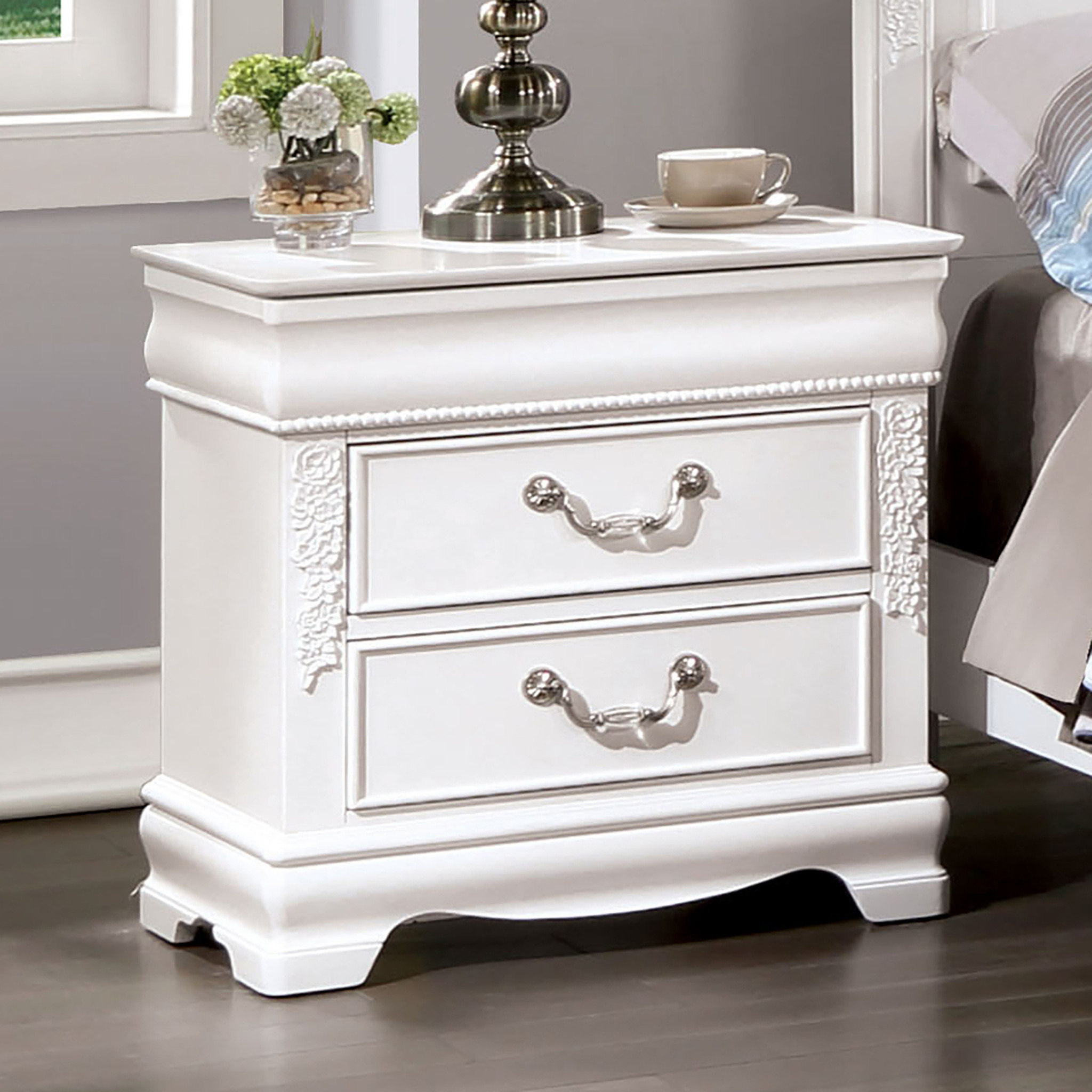 Alecia Night Stand With Usb In White by Furniture of America ...