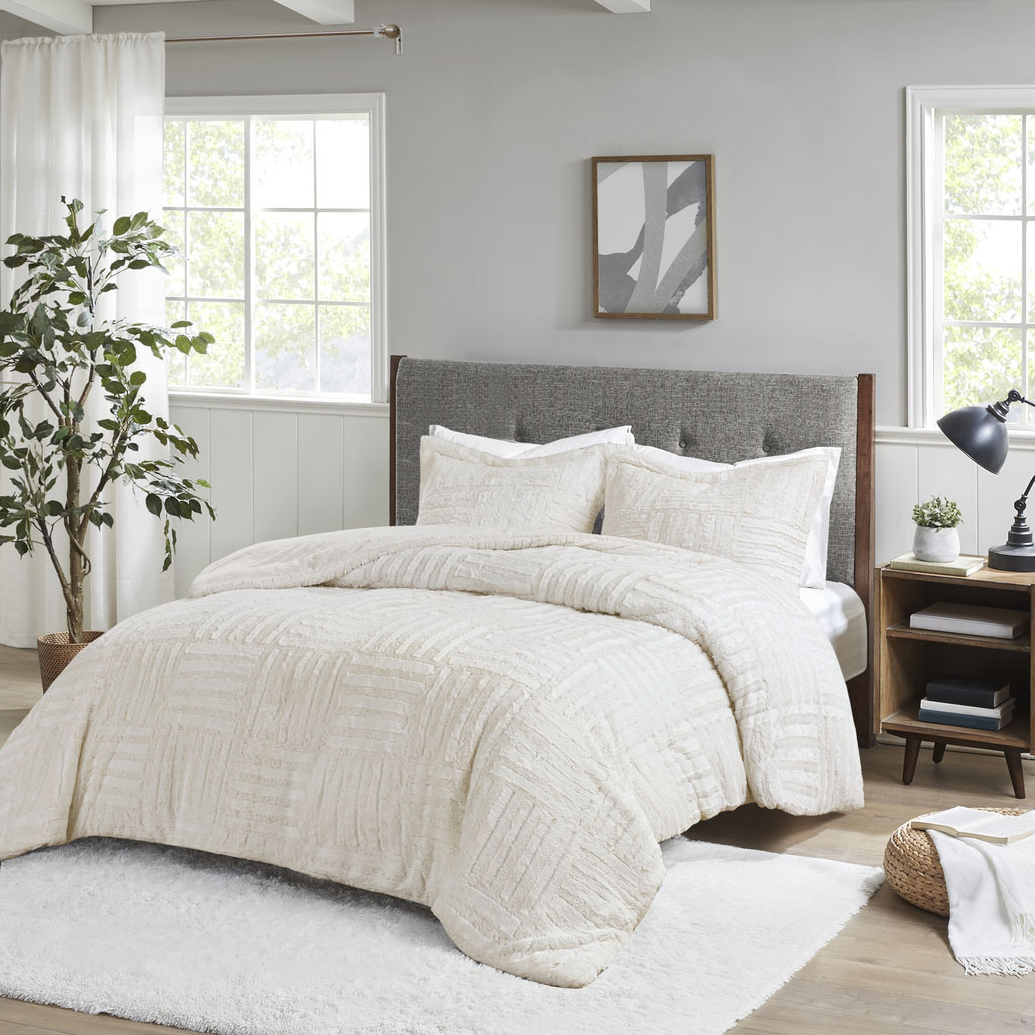 Arctic Polyester Checkboard Brushed Long Fur King Comforter Mini Set In ...