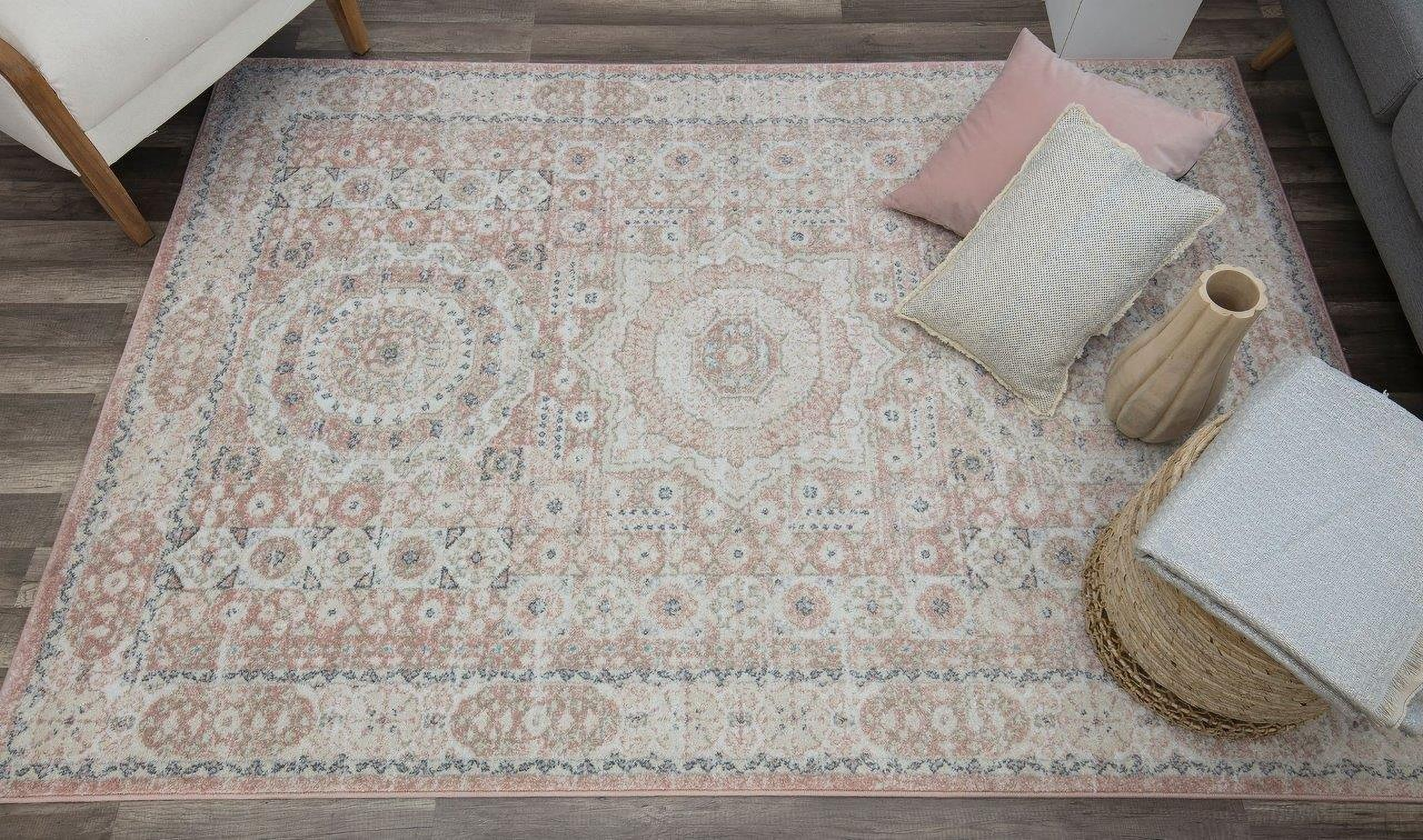 Harper HY60A Pink Lemonade Transitional Vintage 5' x 7' Area Rug by ...