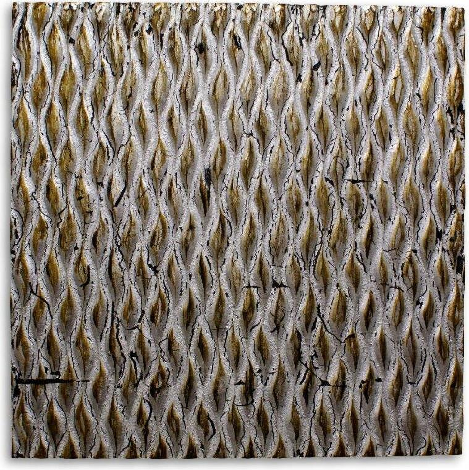 Homeroots Silver Metallic Ridge Wall Art 274796 | 1StopBedrooms