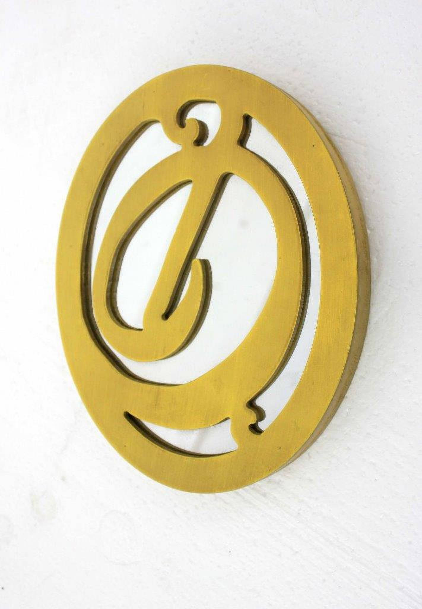 Homeroots Yellow Cottage Style Wall Decor Letter D | 1StopBedrooms