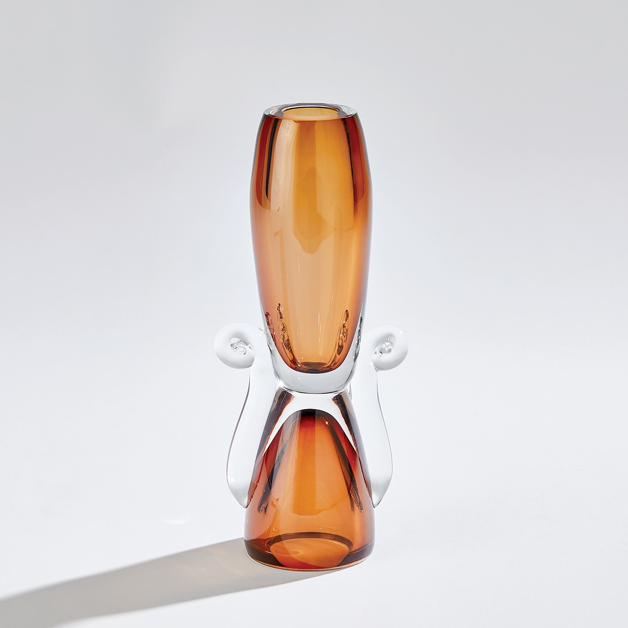 Lydia Small Vase In Amber by Global Views | 1StopBedrooms