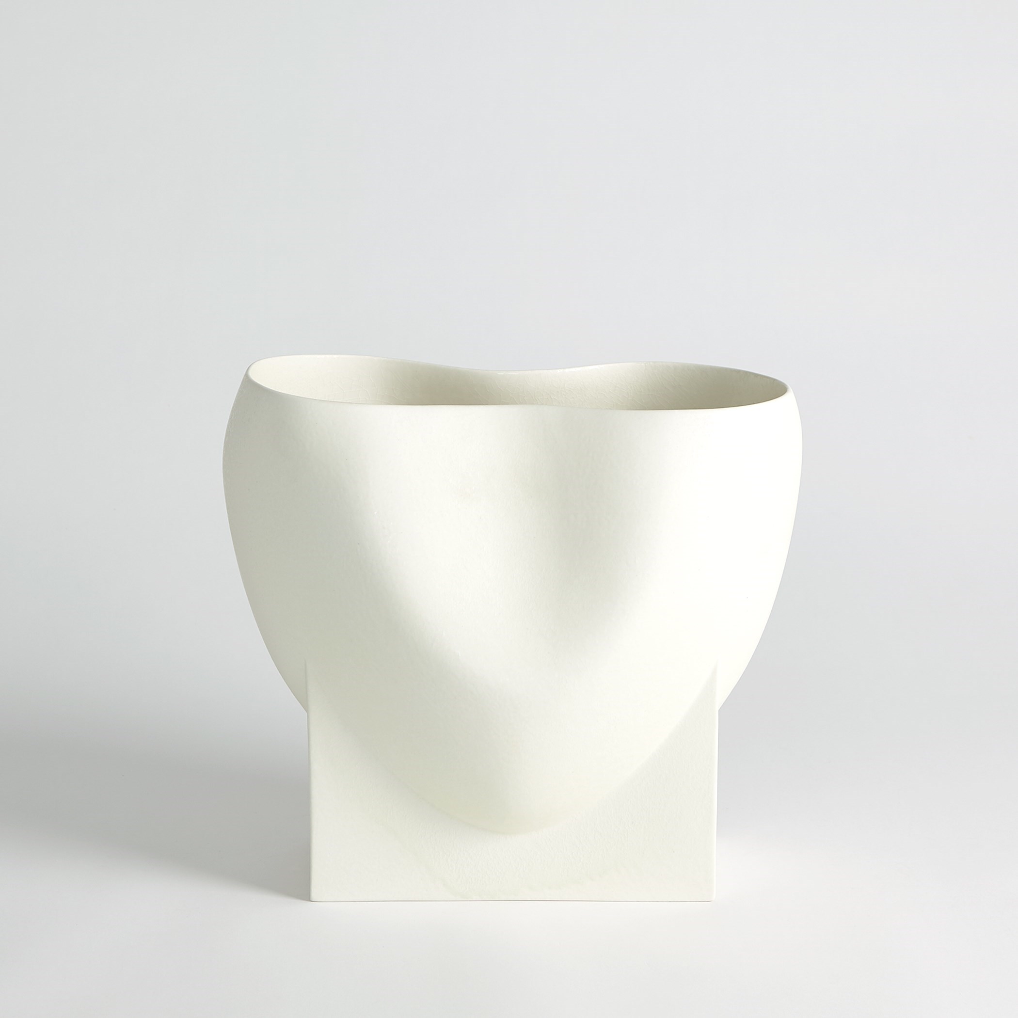 Orpheus Low Bowl In Ivory by Global Views | 1StopBedrooms