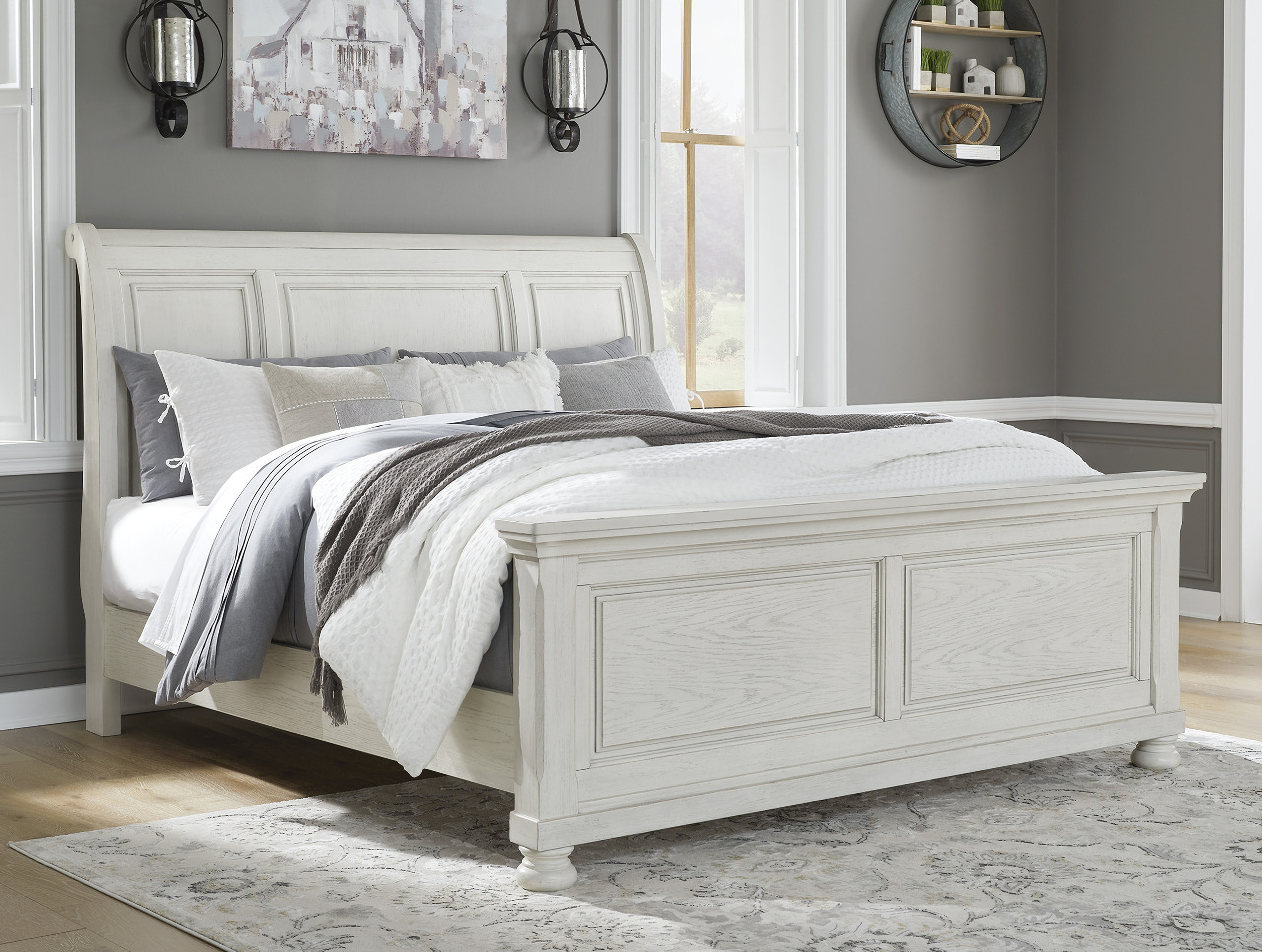 Robbinsdale Queen Sleigh Bed In Antique White by Ashley Furniture ...