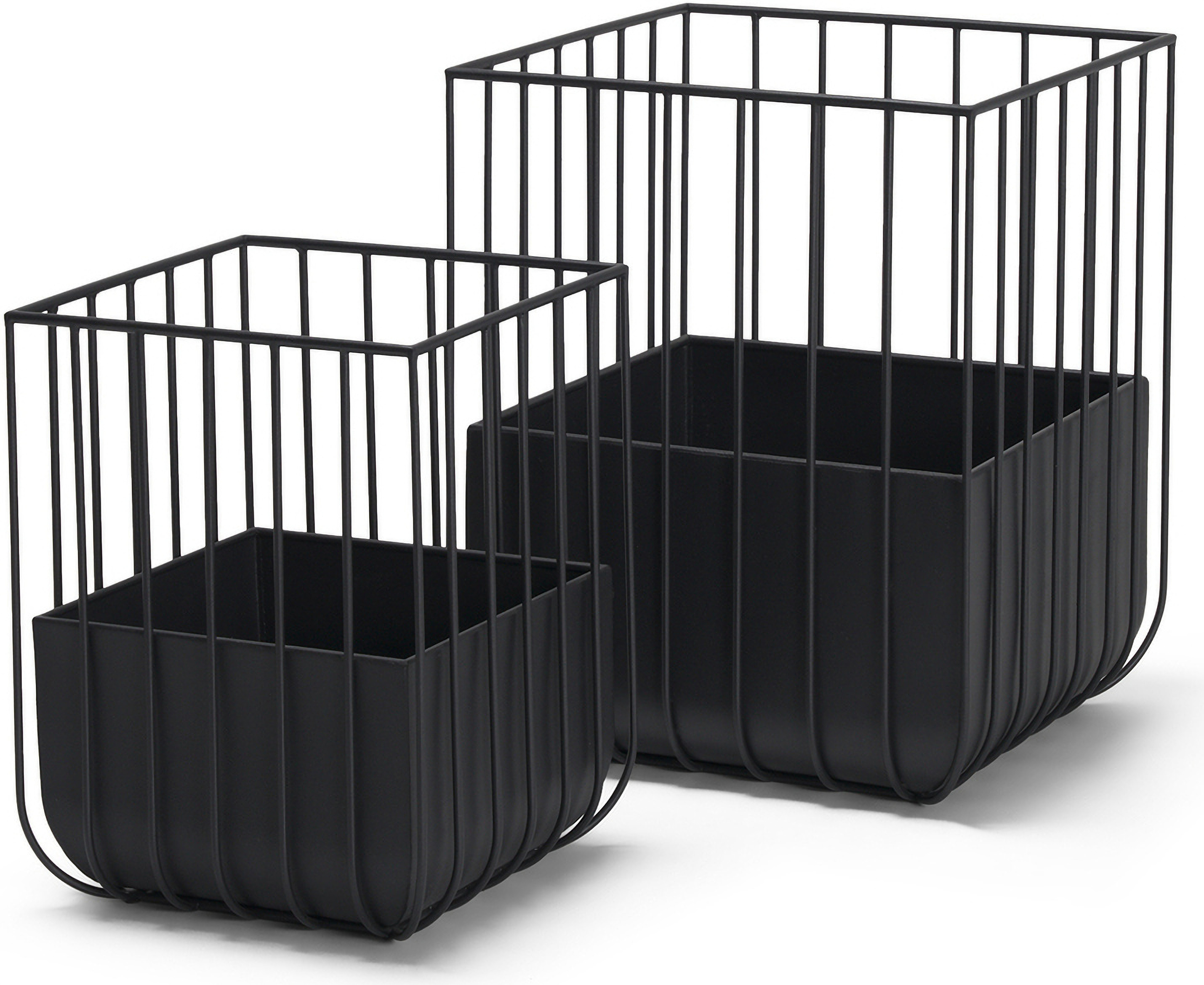Verna Wire Cage Metal Planters Set of 2 In Matte Black by Mercana ...