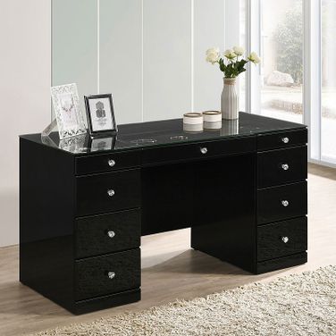 Crown Mark Furniture | 1StopBedrooms