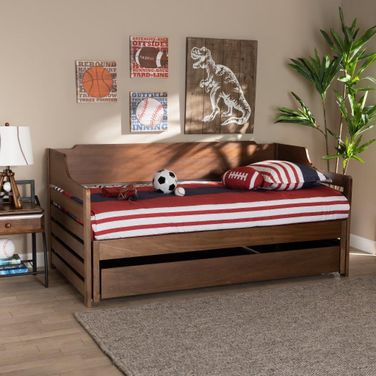 Daybeds & Futons | 1StopBedrooms