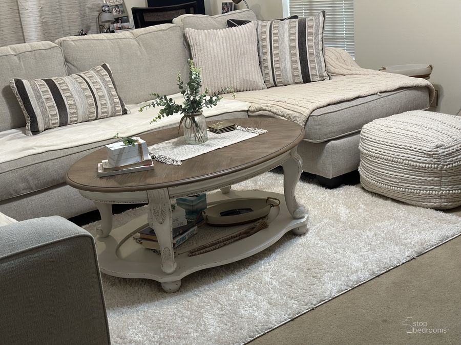 Realyn Two Tone 3 Piece Vanity by Ashley Furniture | 1StopBedrooms