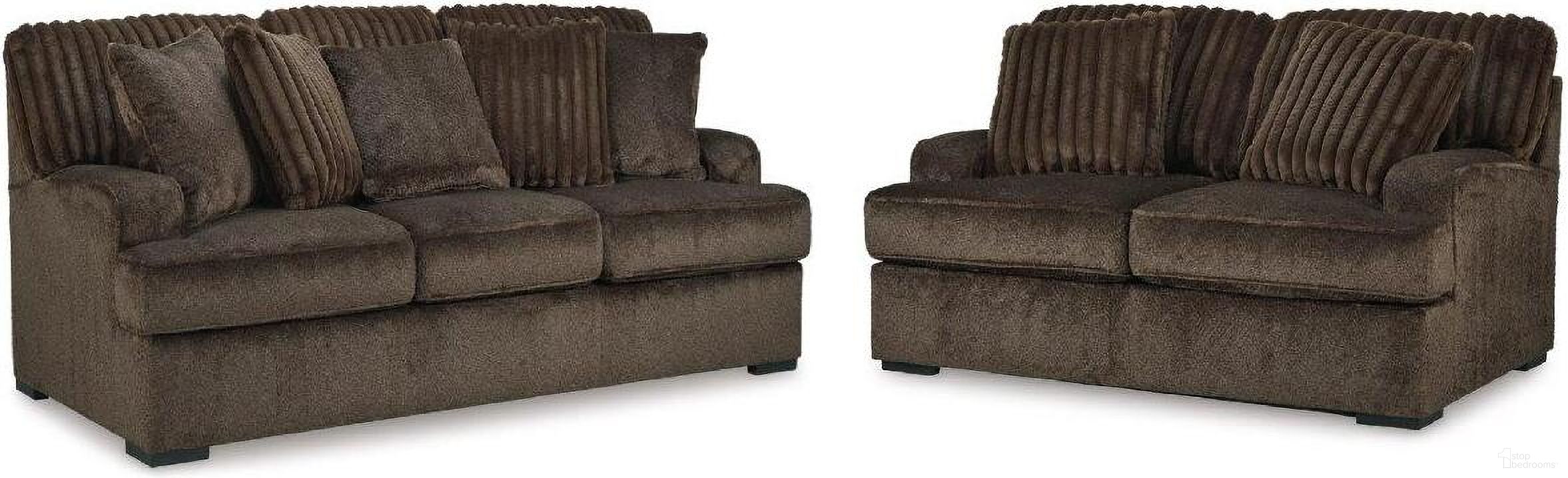 Aylesworth Living Room Set In Chocolate by Ashley Furniture | 1StopBedrooms