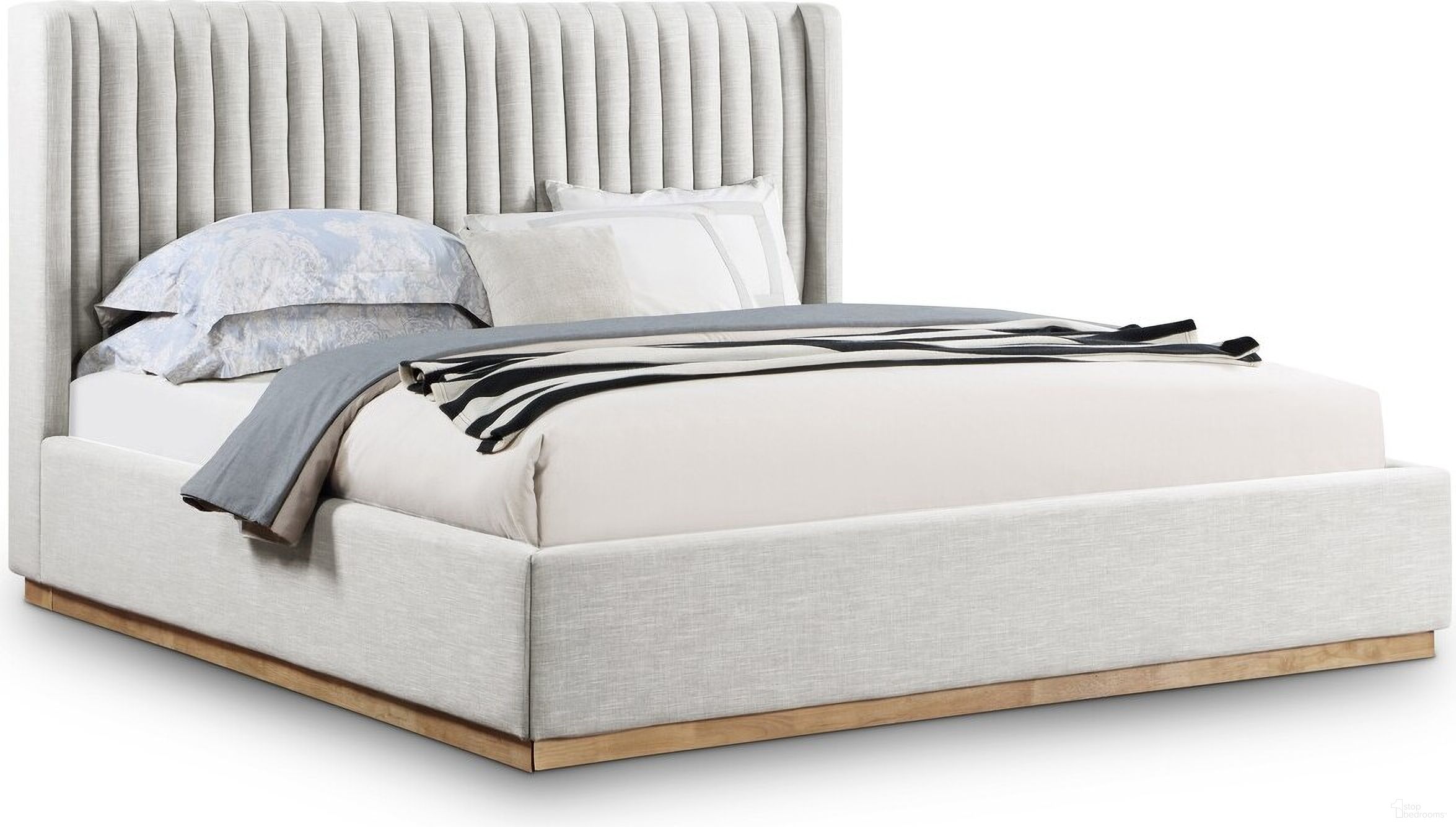 Logan Linen Textured Fabric King Bed In Cream by Meridian | 1StopBedrooms